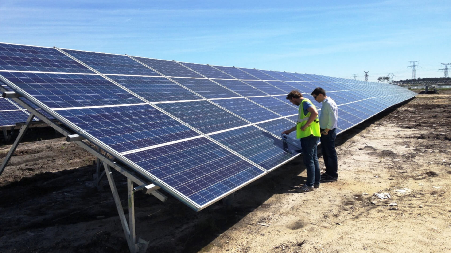 Chez Baywa r.e., les métiers et les compétences sont très variés, comme ...
